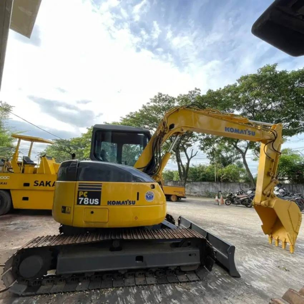 Mini Excavator Terbaik untuk Pekerjaan Berat: Cek Harga Excavator Bekas ...