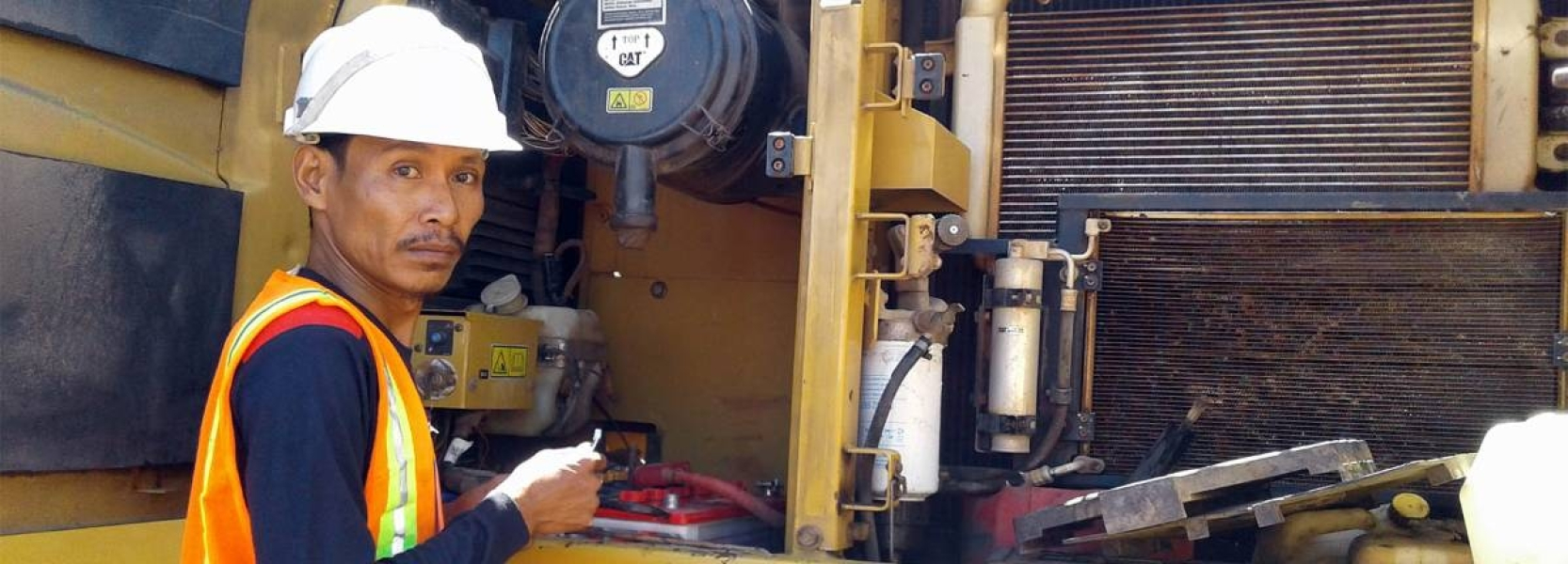 Perawatan yang Tepat: Berapa Lama Sebaiknya Ganti Oli Excavator untuk ...